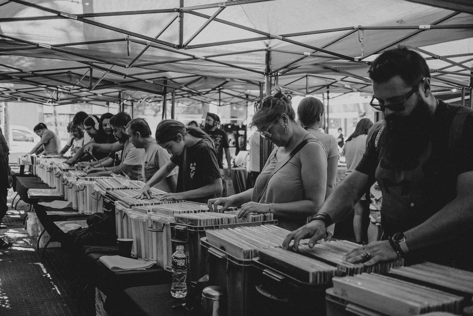 ¡Ya abrimos nuestra nueva tienda Vinilos Alvaro! - Vinilos Alvaro