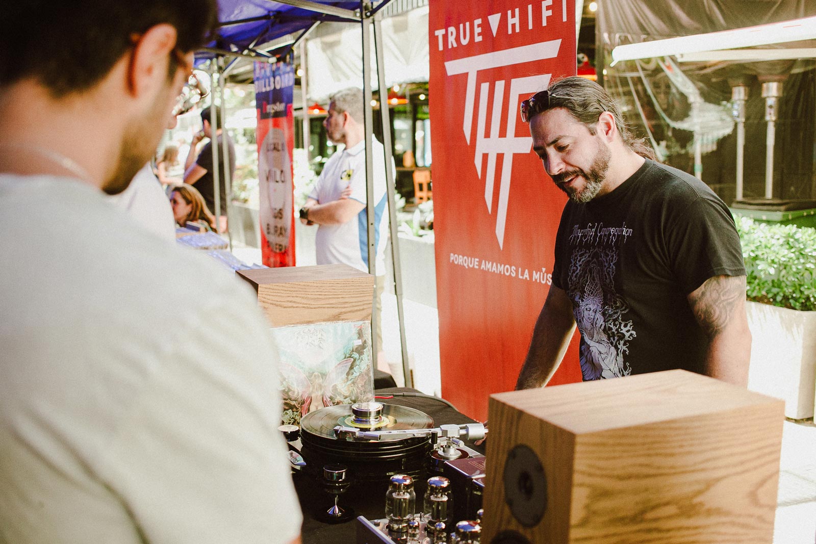 ¡Ya abrimos nuestra nueva tienda Vinilos Alvaro! - Vinilos Alvaro